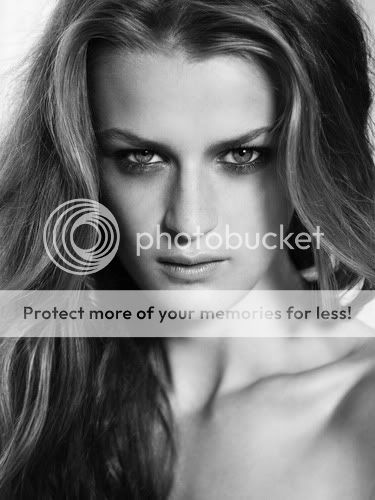 Caroline Teer | the Fashion Spot